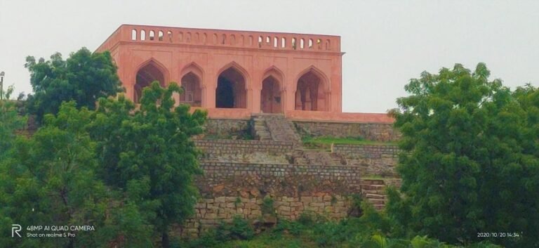 What is Taramati Baradari? History, Ticket, Timings, and Things to Do ...